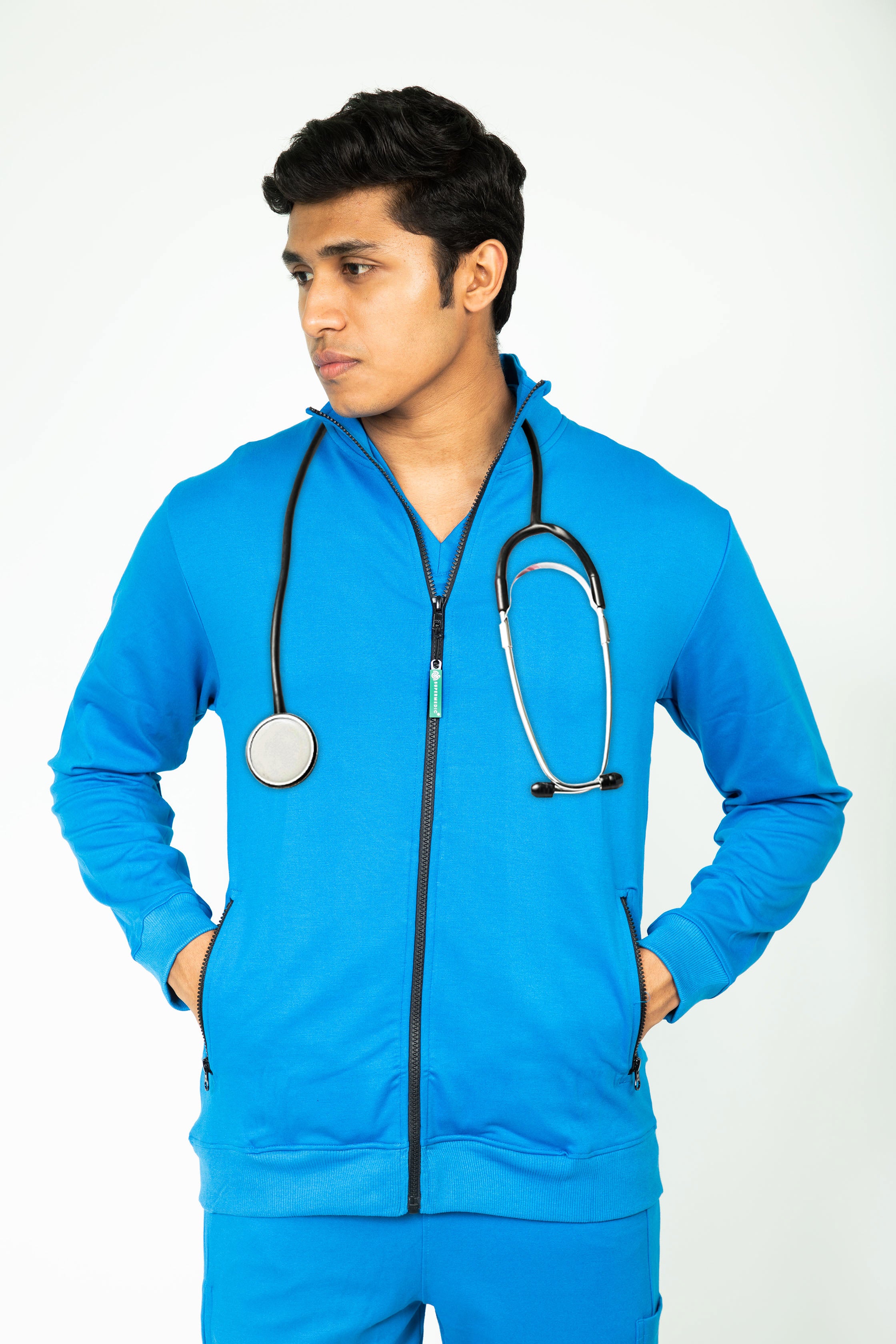 Buy Men's Royal Blue Scrub Jacket Online - Supermedic – SUPERMEDIC®